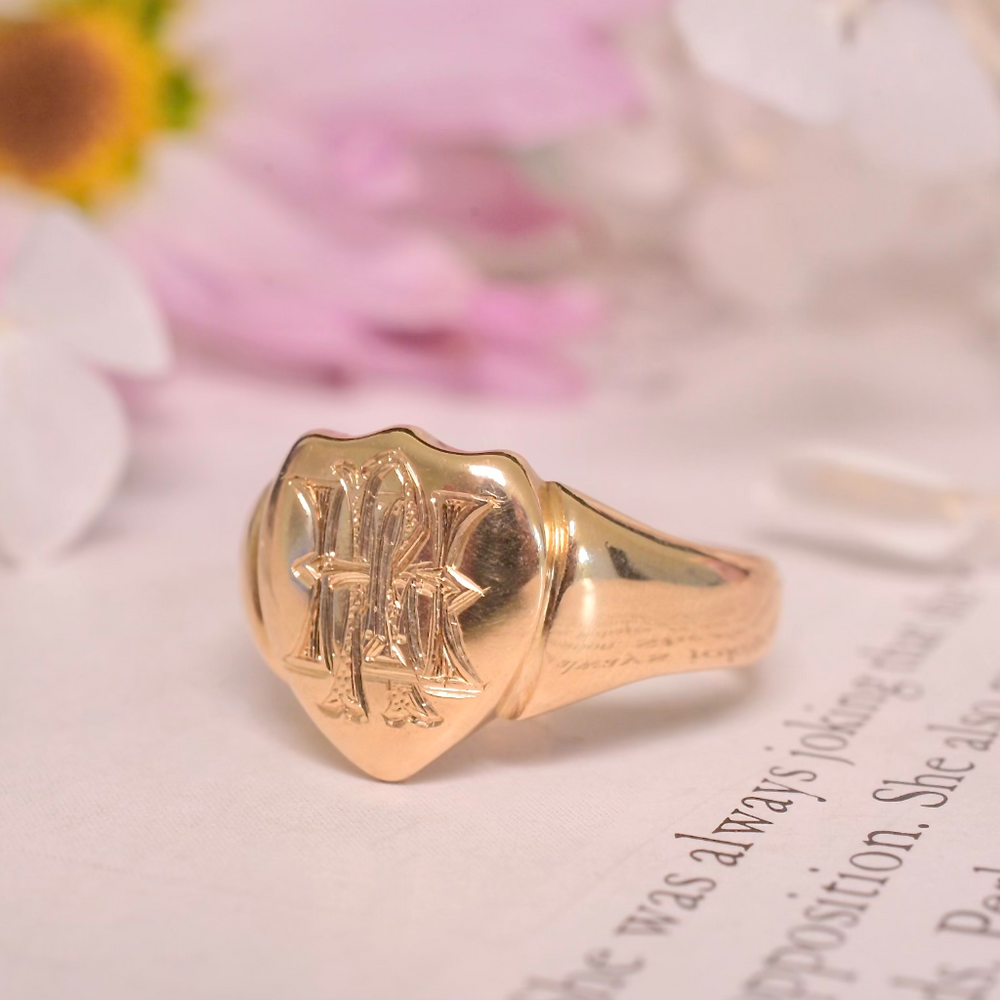 Antique Art Deco Era 18ct Yellow Gold Monogrammed Shield Ring Circa 19
