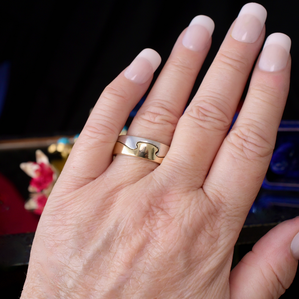 Modern 9ct Yellow And White Gold ‘Interlocking’ Ring
