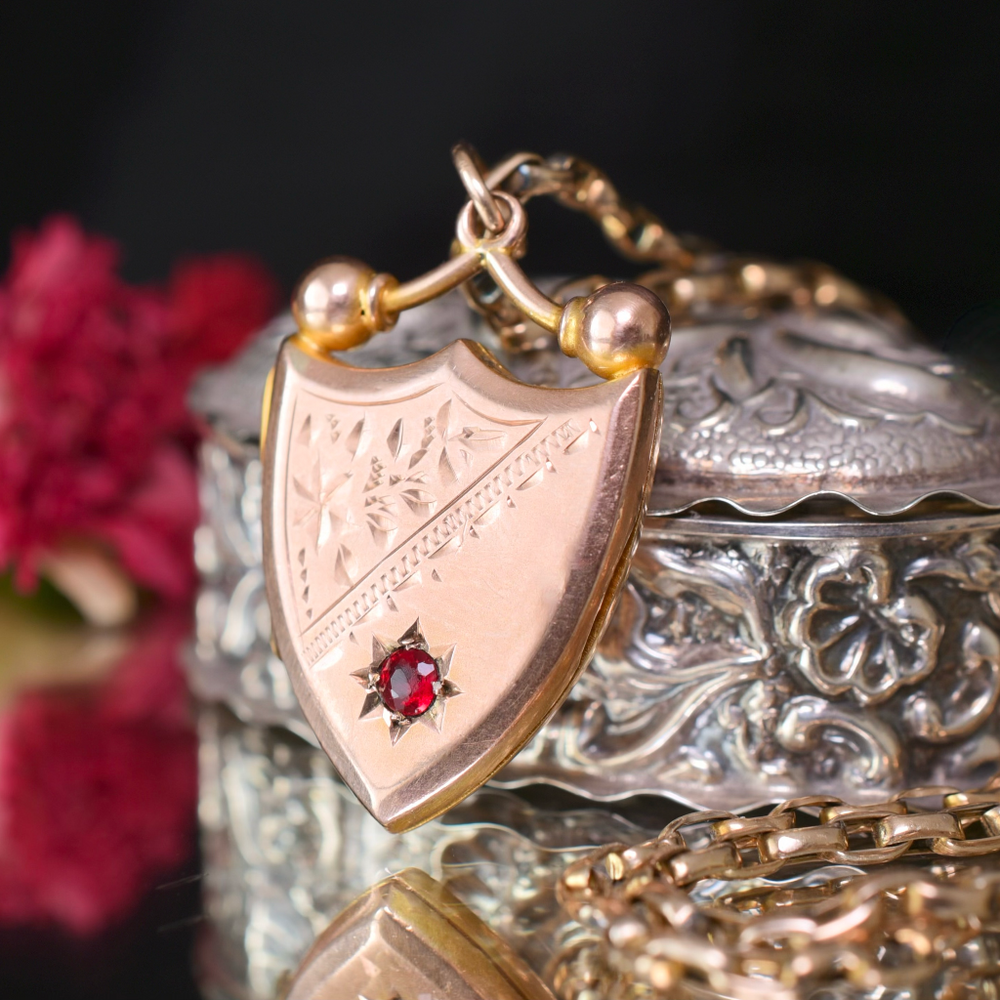 Antique Australian 9ct Rose Gold Shield Masonic Opening Locket Circa 1